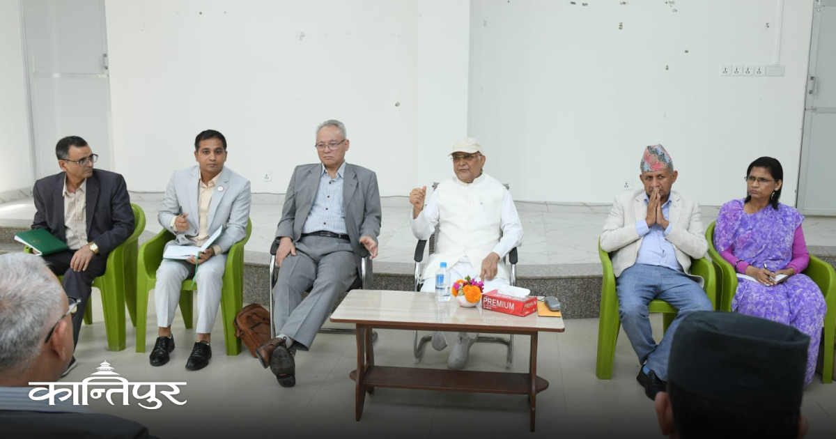 What topics are being discussed in the UML parliamentary party meeting ...