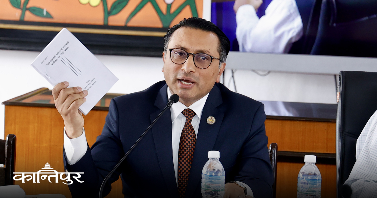 बजेट र कर नीतिसम्बन्धी निर्णय दीर्घकालीन आर्थिक हितलाई ध्यानमा राखेर ...